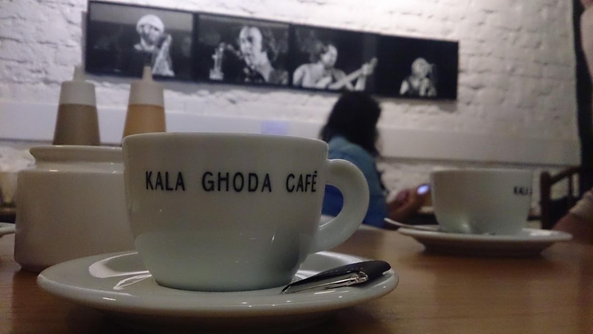 Know 4 Legendary Mumbai Cafes You Need To Visit Now