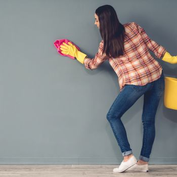 How to Remove Stains from Walls - A Complete Guide to Clean Wall Stains