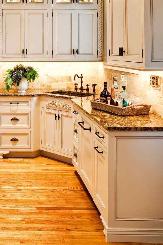 30 Charming Kitchen Counter Granite Design Ideas for Your Dream Home