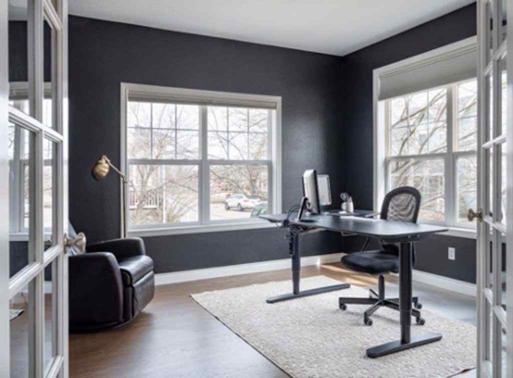 15 Office Paint Colors to Transform Your Workspace