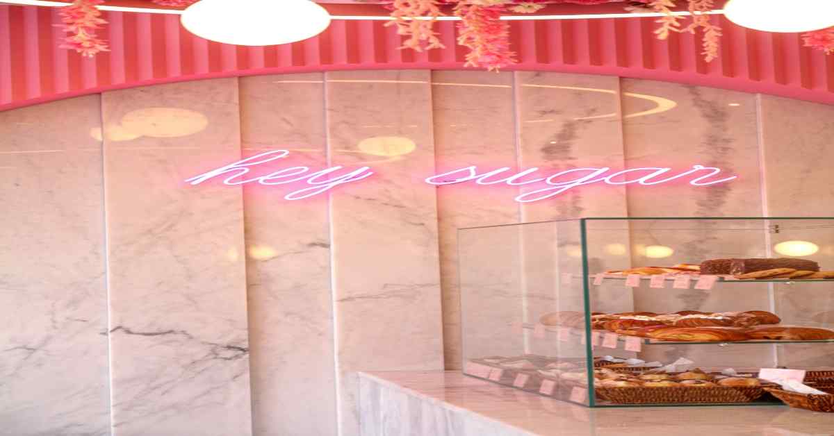 10 Small Bakery Shop Interior Design Ideas for Business